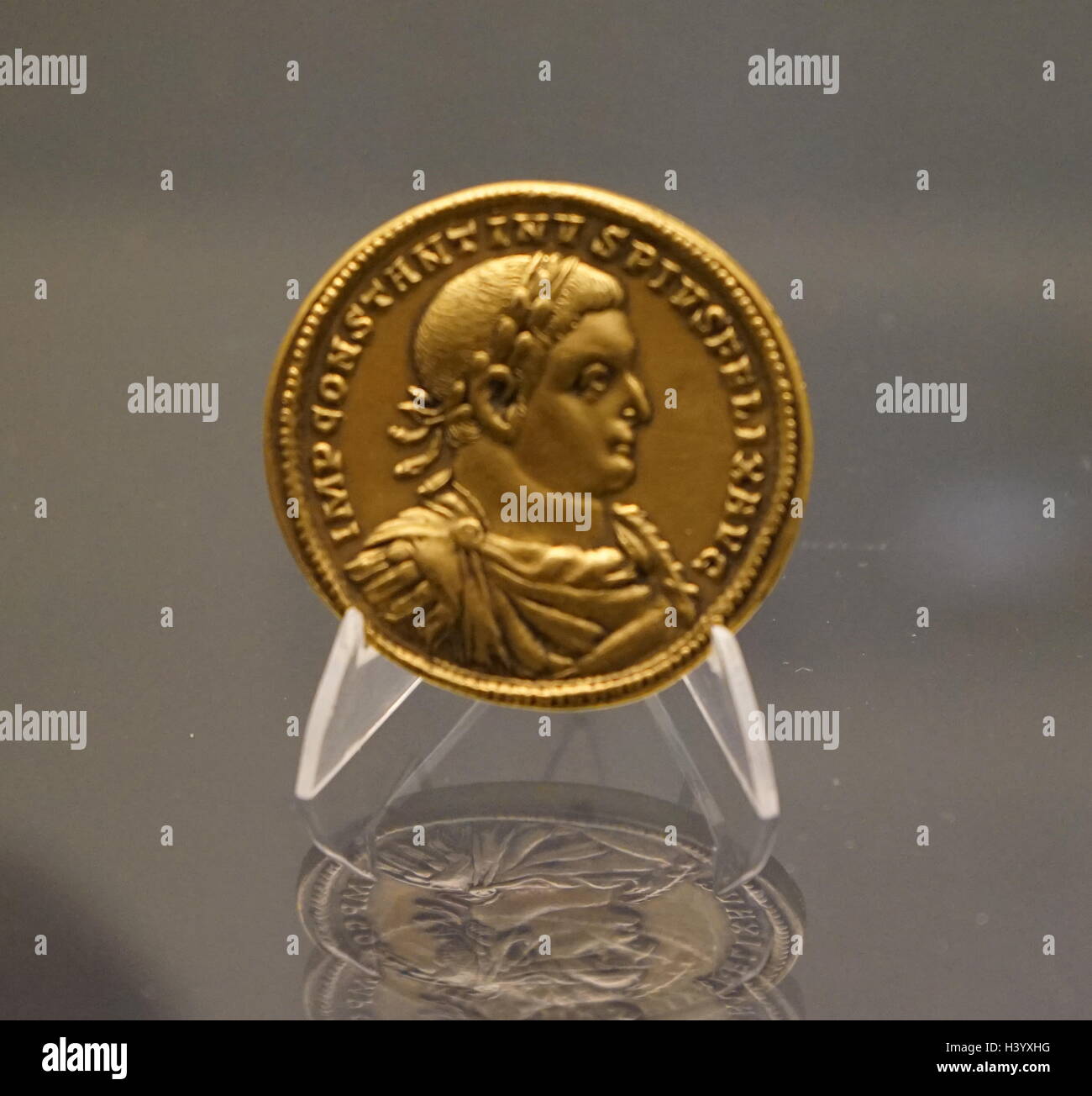 Treasure rome hi-res stock photography and images - Alamy