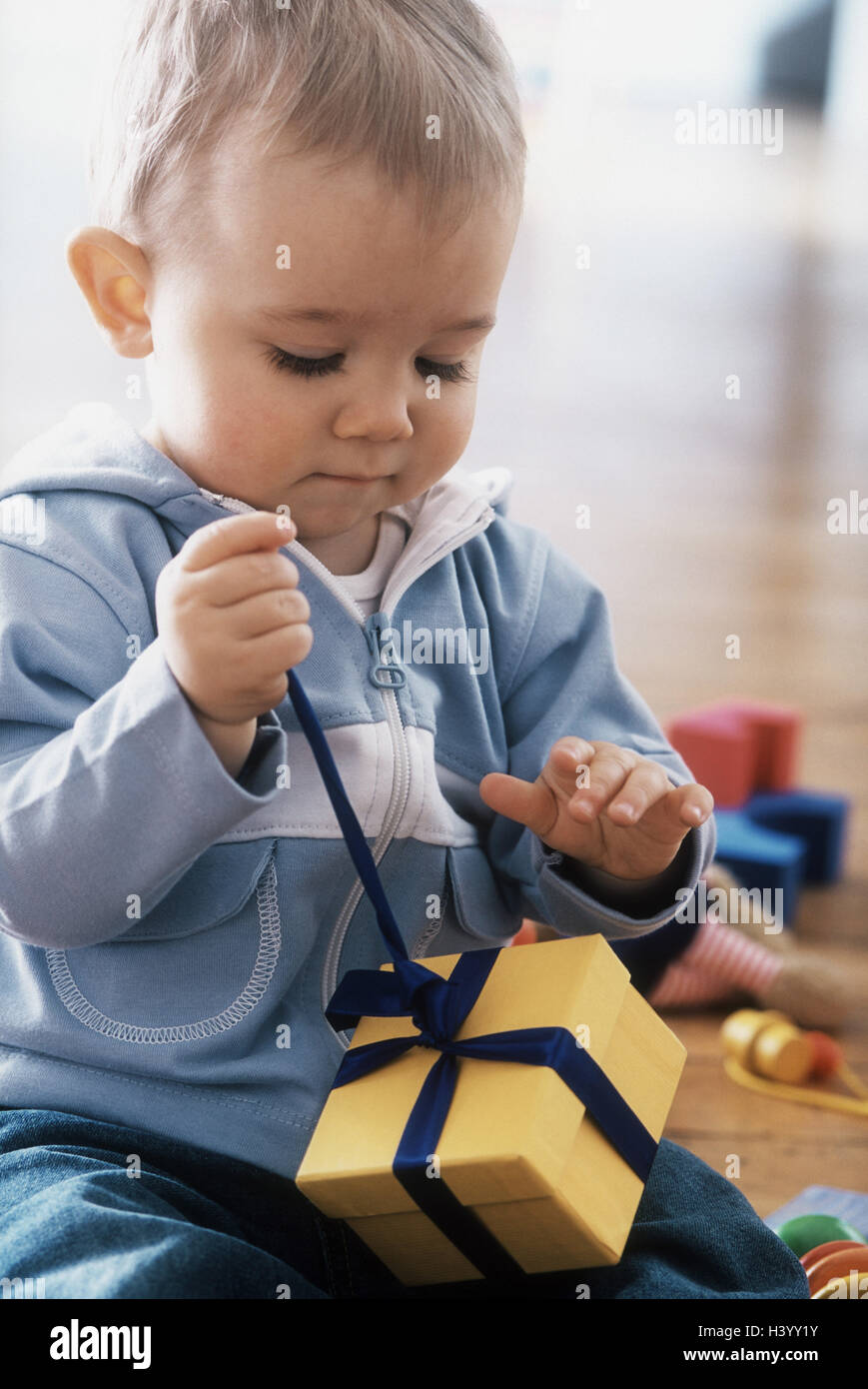 Floor, boy, sit, open present, child, infant, childhood, only child, 13 ...