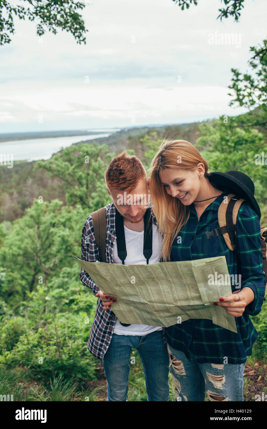 Reading map hi-res stock photography and images - Alamy