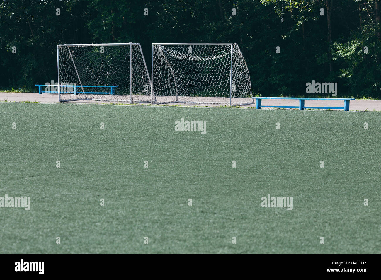 Empty soccer field hi-res stock photography and images - Alamy
