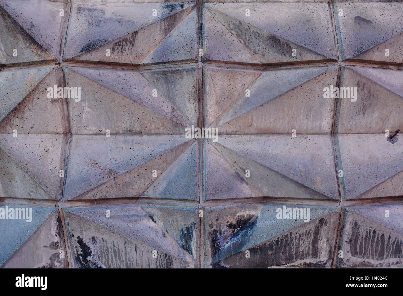 Patterned wall hi-res stock photography and images - Alamy