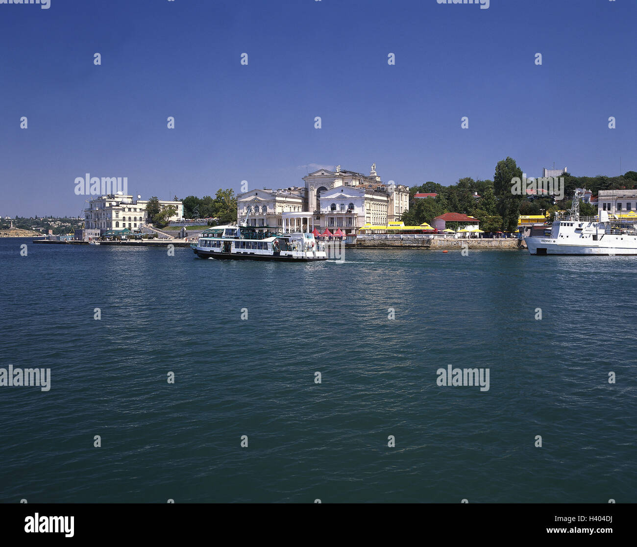 The Ukraine, peninsula the Crimea, Sewastopol, town view, bank ...