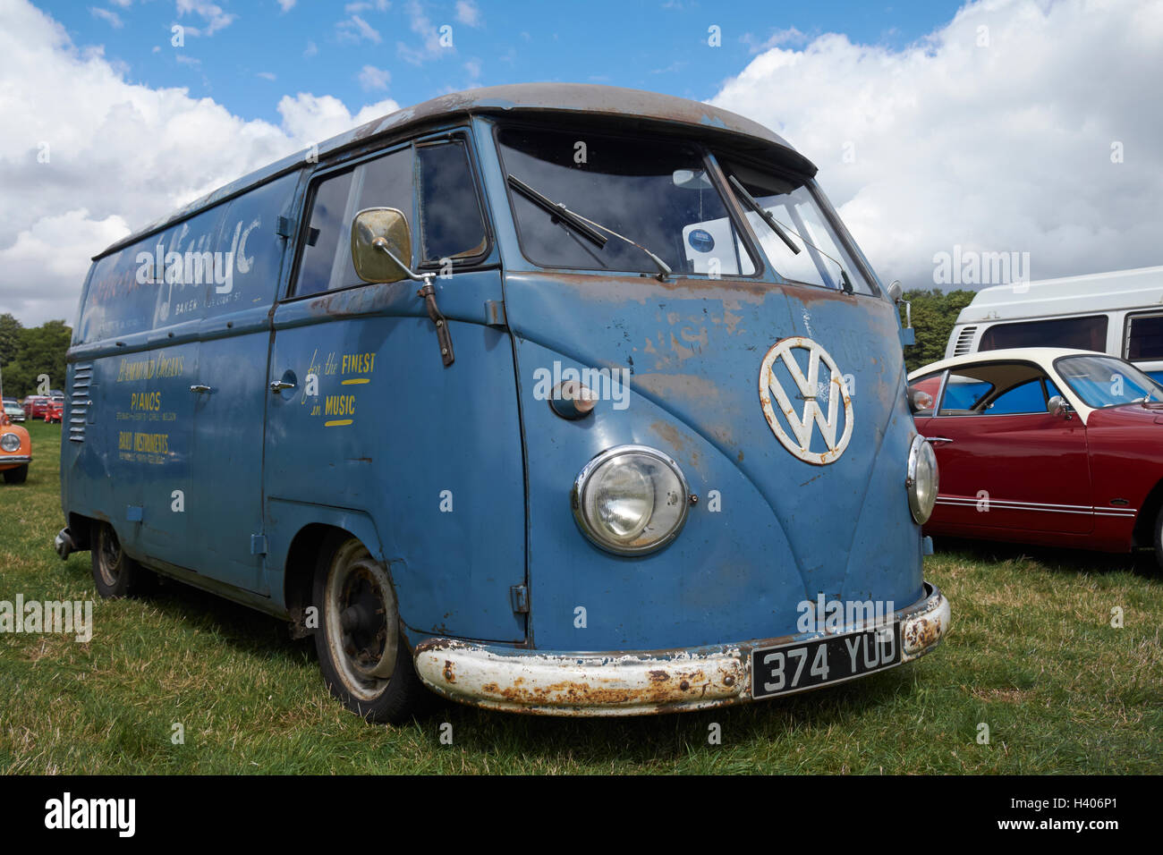 Rat look volkswagen camper van hi-res stock photography and images - Alamy