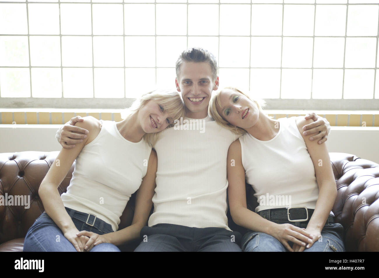 Loft, women, man, happy, sofa, lean, at home, group, clique, friends ...