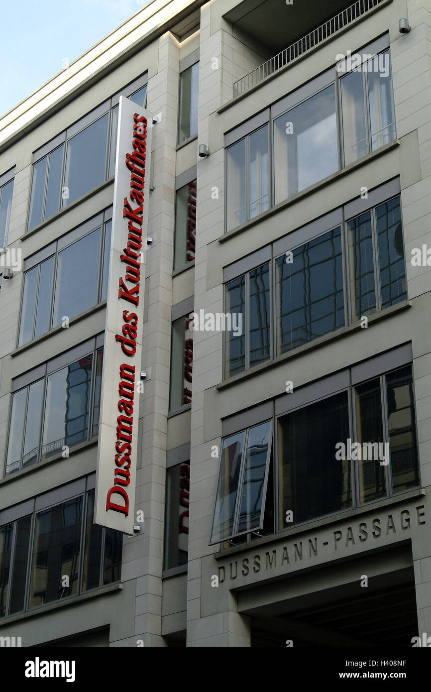 Dussmann house hi-res stock photography and images - Alamy