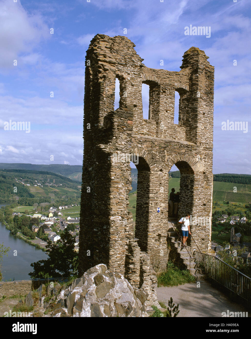 Germany, the Moselle, Traben-Trarbach, ruin castle Greven, tourist ...