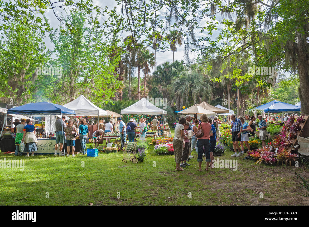 Spring garden festival in a Florida garden Stock Photo - Alamy