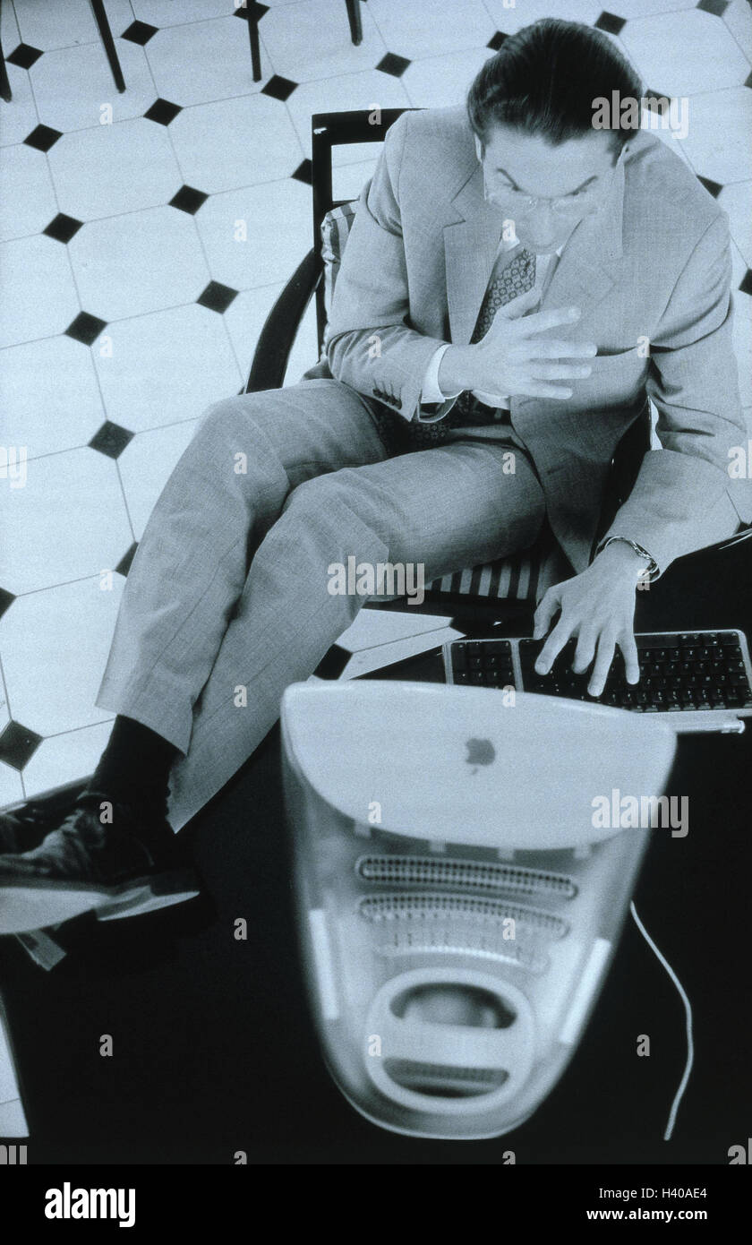 Office, manager, feet, desk, computer, facial play, tensely ...