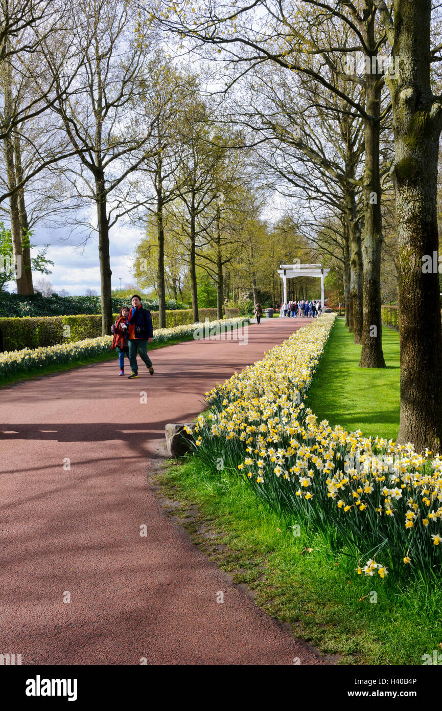 Visitors at Keukenhof garden in Lisse, Holland, Netherlands Stock Photo ...