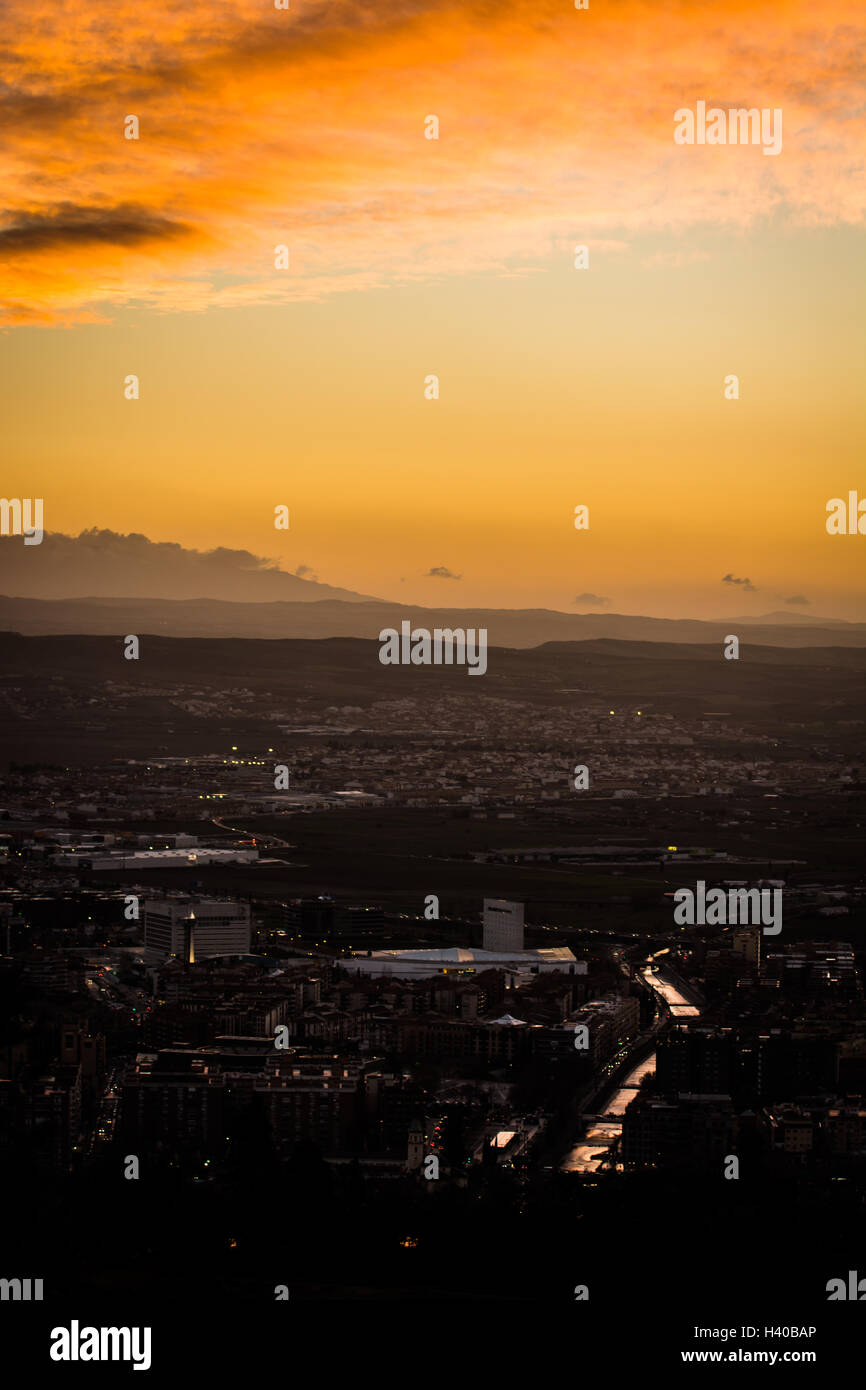 Granada sunset skyline hi-res stock photography and images - Alamy