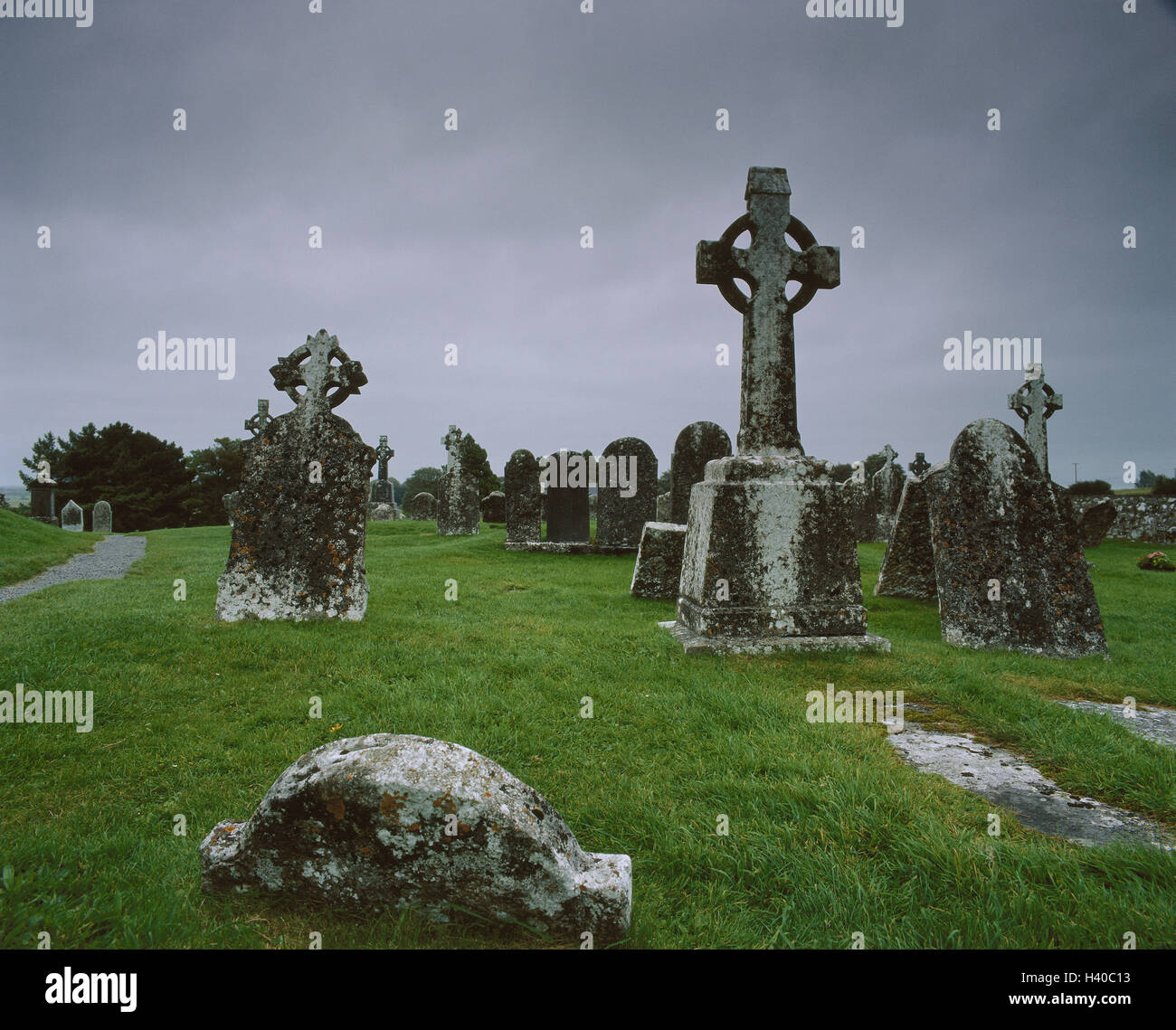 Ireland, west coast, Clonmacnoise, cemetery, Europe, Northern, Europe ...