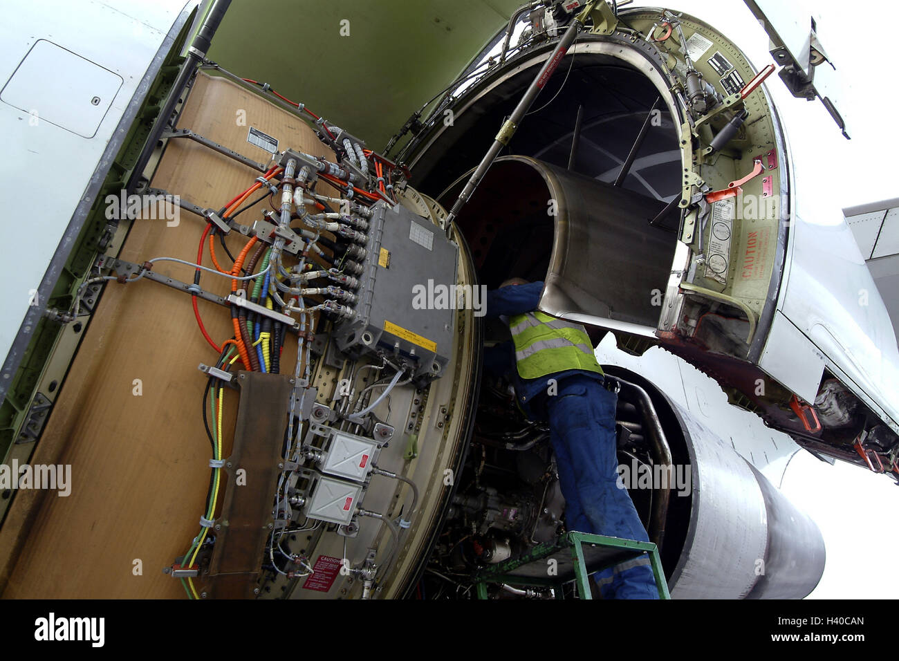 Boeing 747 model airplane hi-res stock photography and images - Alamy