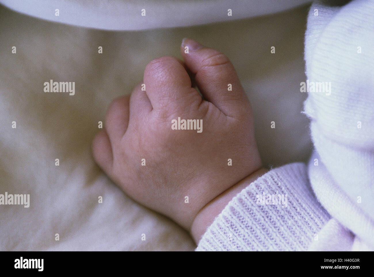 Baby hand, very close, bed, child, infant, baby, hand, child hand, take ...
