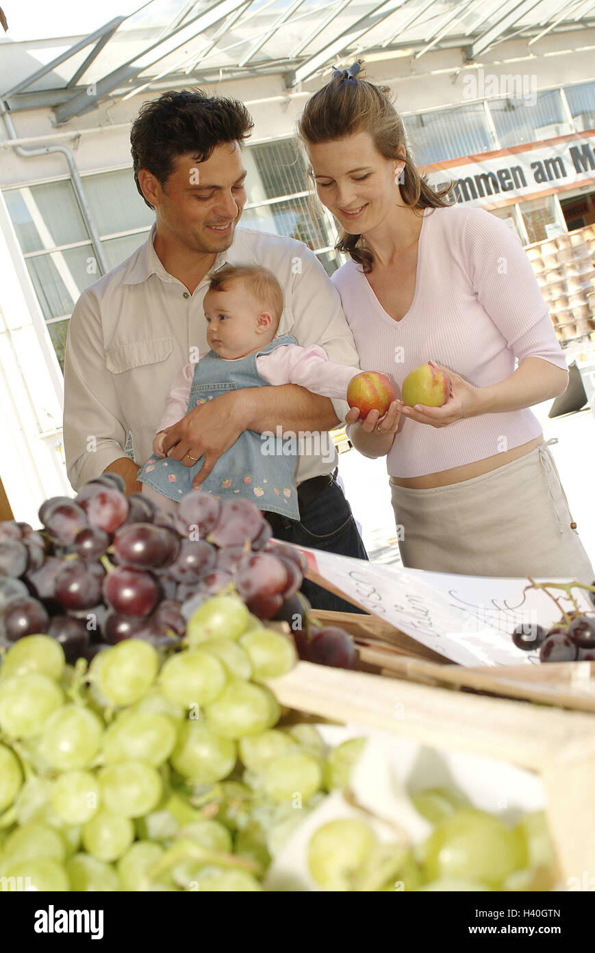 Family, market stall, fruit, select, half portrait, family portrait ...