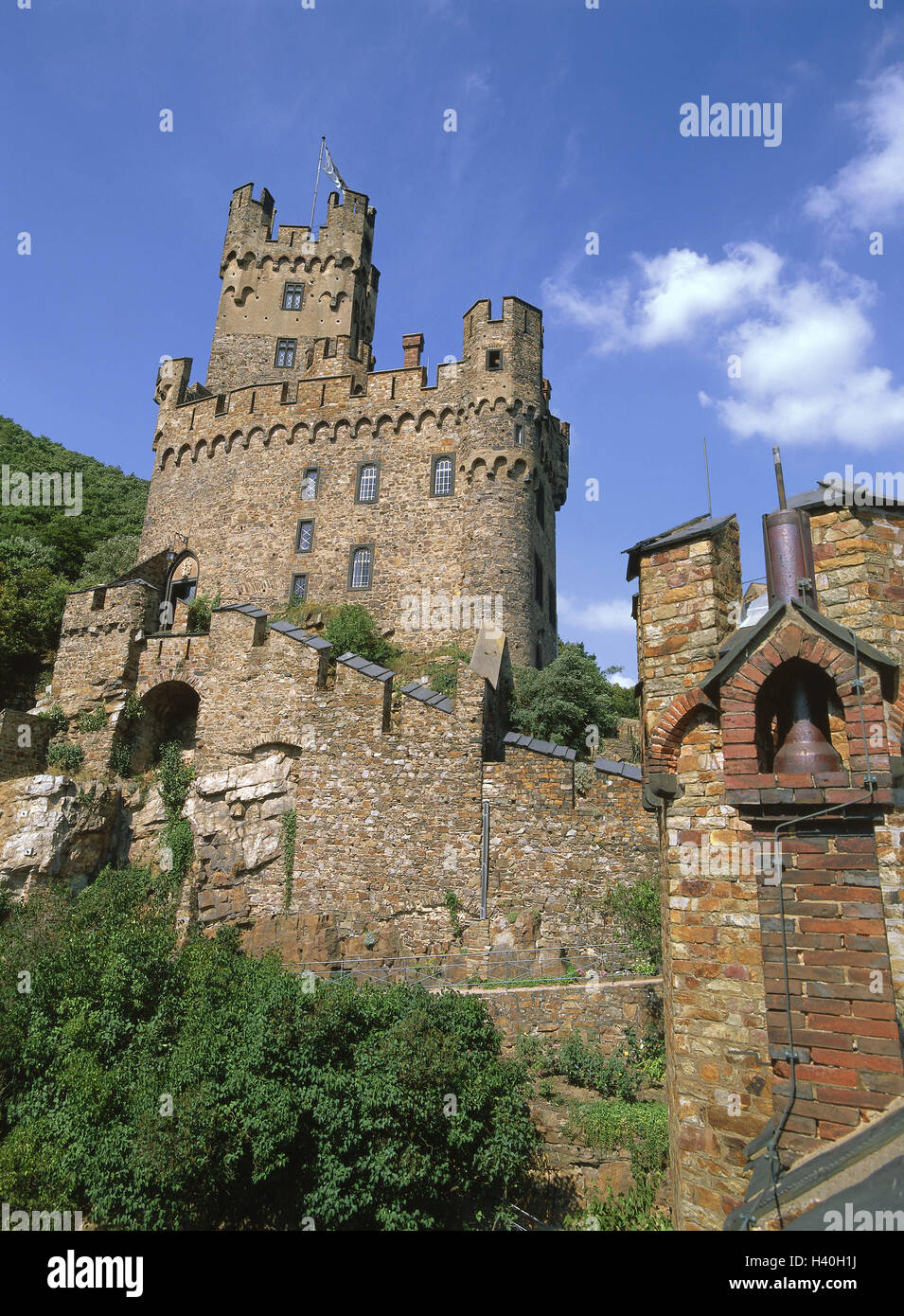Former robber barons castle hi-res stock photography and images - Alamy