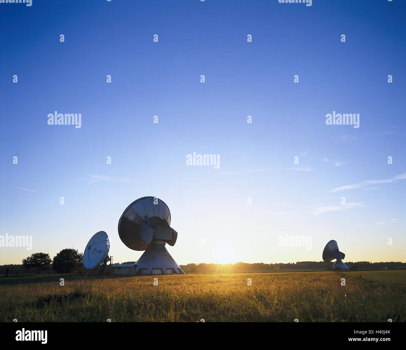 Germany, Upper Bavaria, Raisting, earth station, receiving, sundown ...