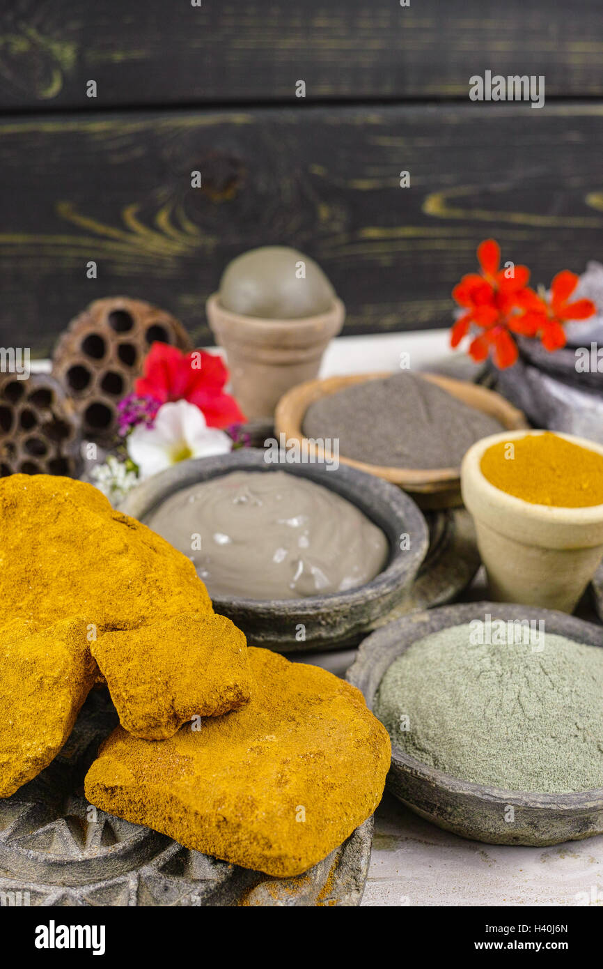 Ochre clay powder and mud hi-res stock photography and images - Alamy