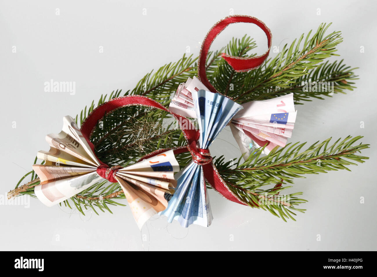 Bank notes christmas allowance hi-res stock photography and images - Alamy