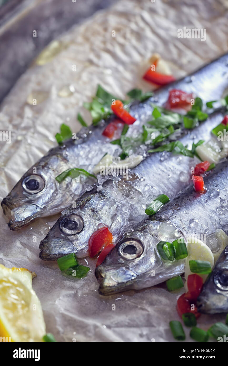 Fresh sardines ready for grilling Stock Photo - Alamy