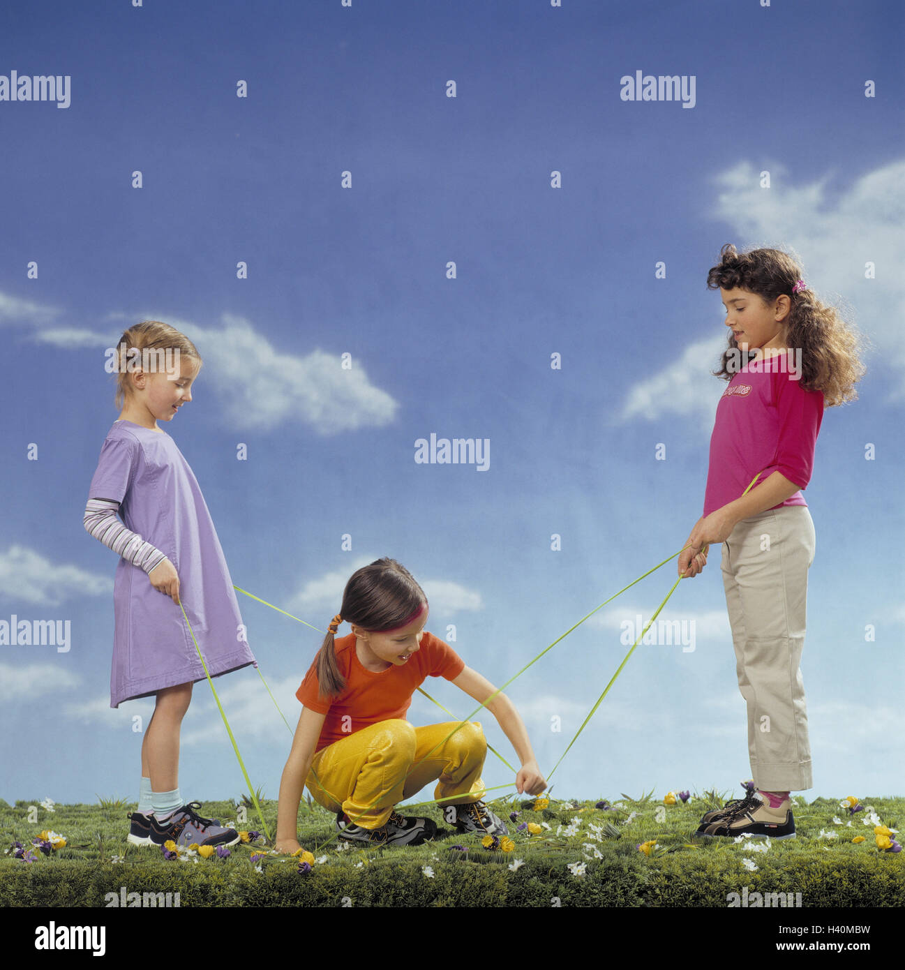 Elastic game children High Resolution Stock Photography and Images - Alamy