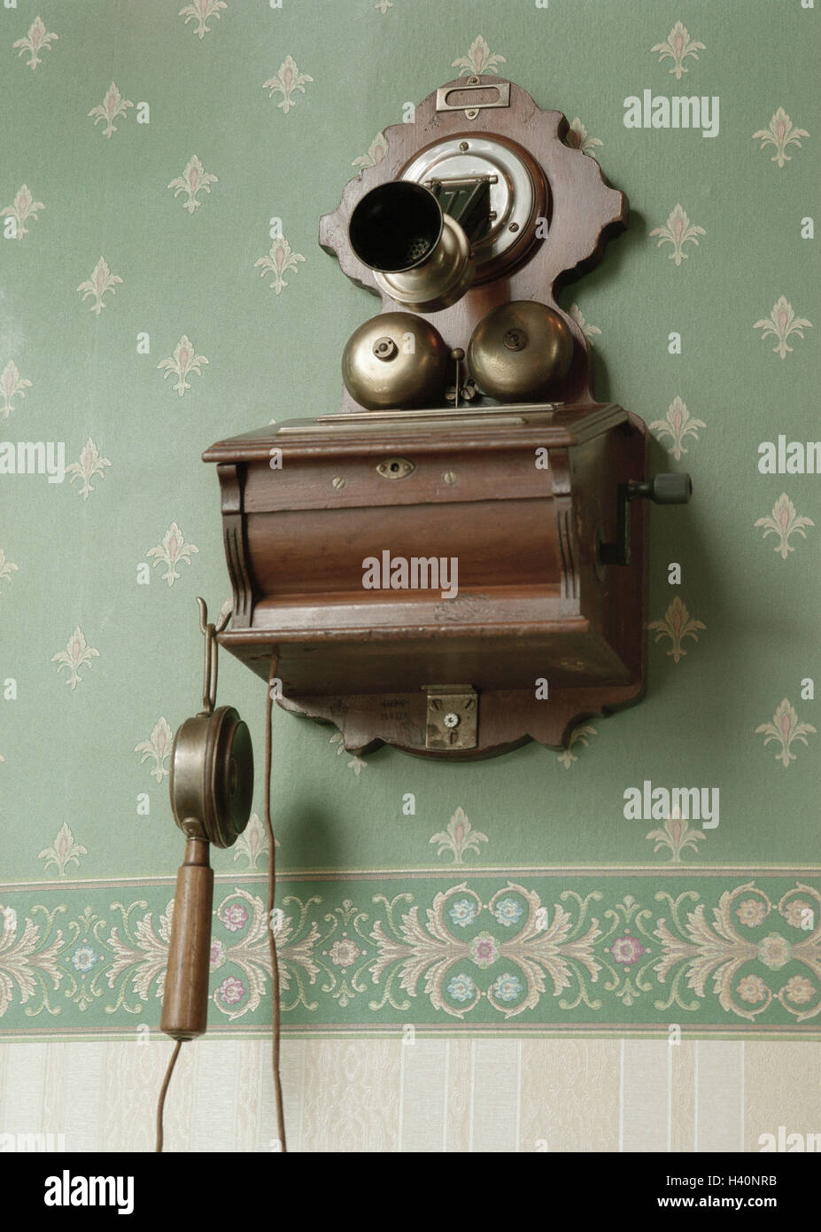 Antique Wall Phone High Resolution Stock Photography and Images - Alamy