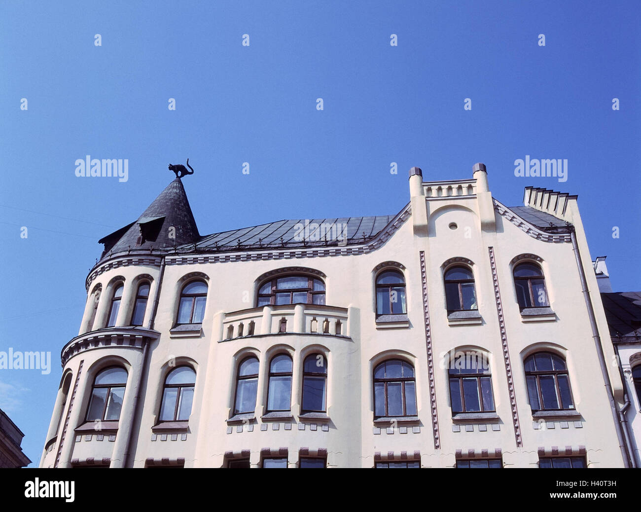 Latvia, Riga, Kalkstrasse, house "Cat's house", Detail, Roof turret ...