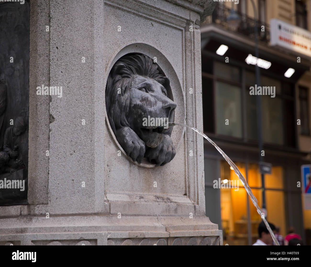 Ions mouth hi-res stock photography and images - Alamy