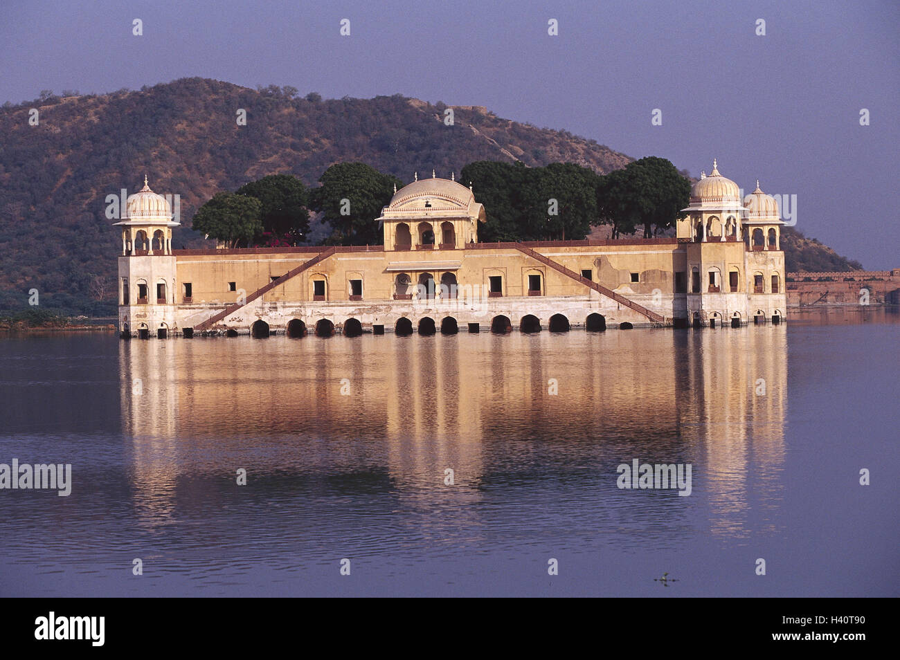India, Jaipur, moated castle, evening light, Asia, South Asia ...