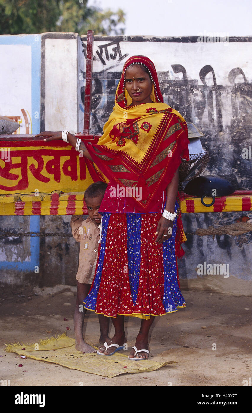 India, woman, child, smile, Asia, South Asia, Northern India, locals ...