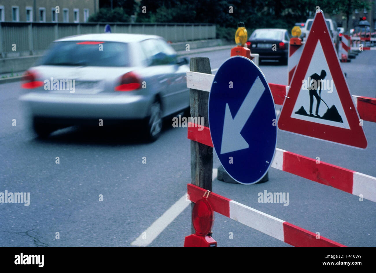 Town traffic, men at work, roadworks, road signs, outside, traffic, cars, passenger car, traffic ...