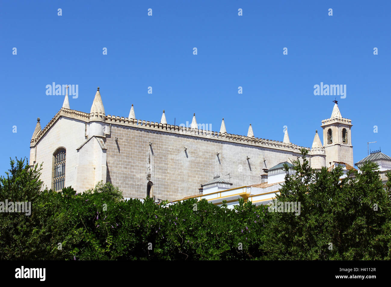 Sao Francisco church, Evora, Portugal Stock Photo - Alamy