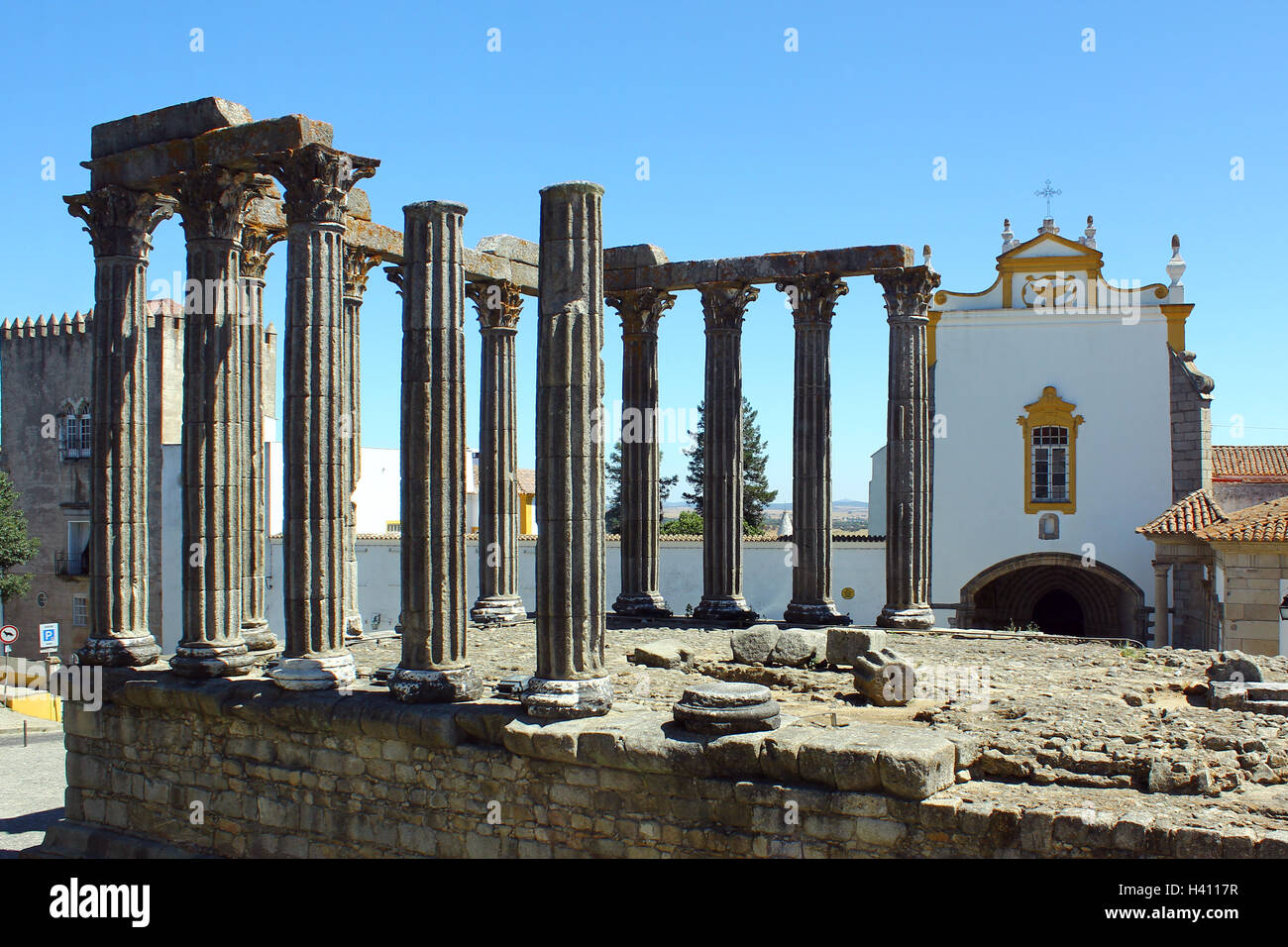 Roman temple, Evora, Portugal Stock Photo - Alamy