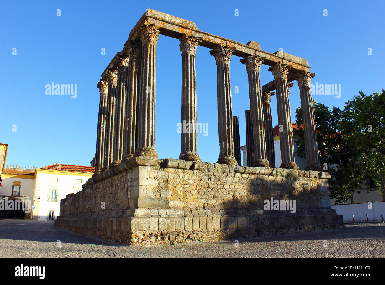 Roman temple, Evora, Portugal Stock Photo - Alamy