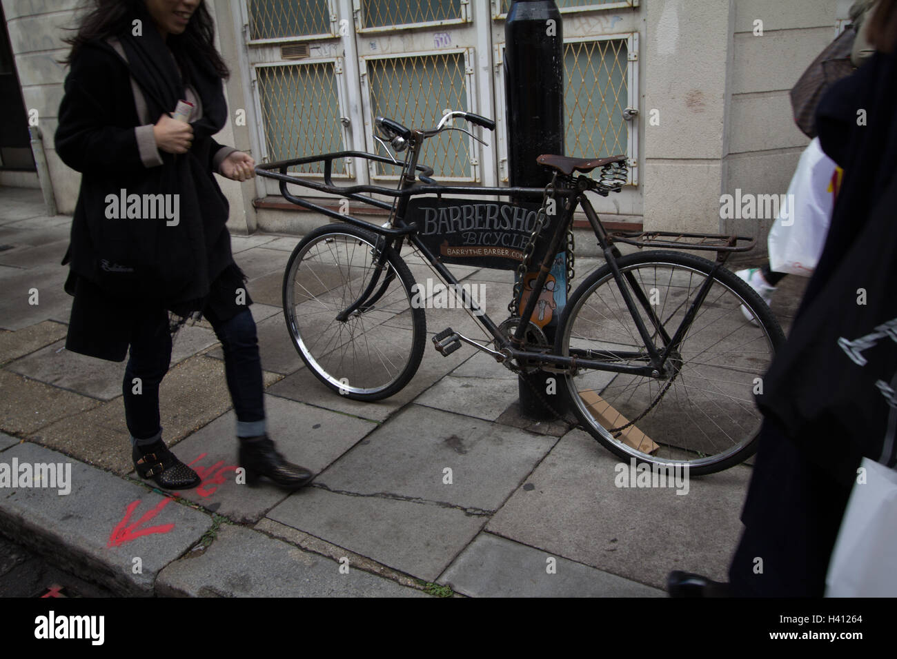 Barber shop with bike hi-res stock photography and images - Alamy