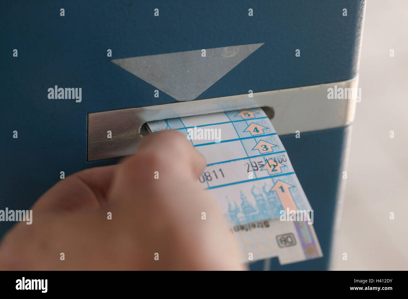 Man, hand, detail, ticket, machine, devaluate man's hand, passenger ...