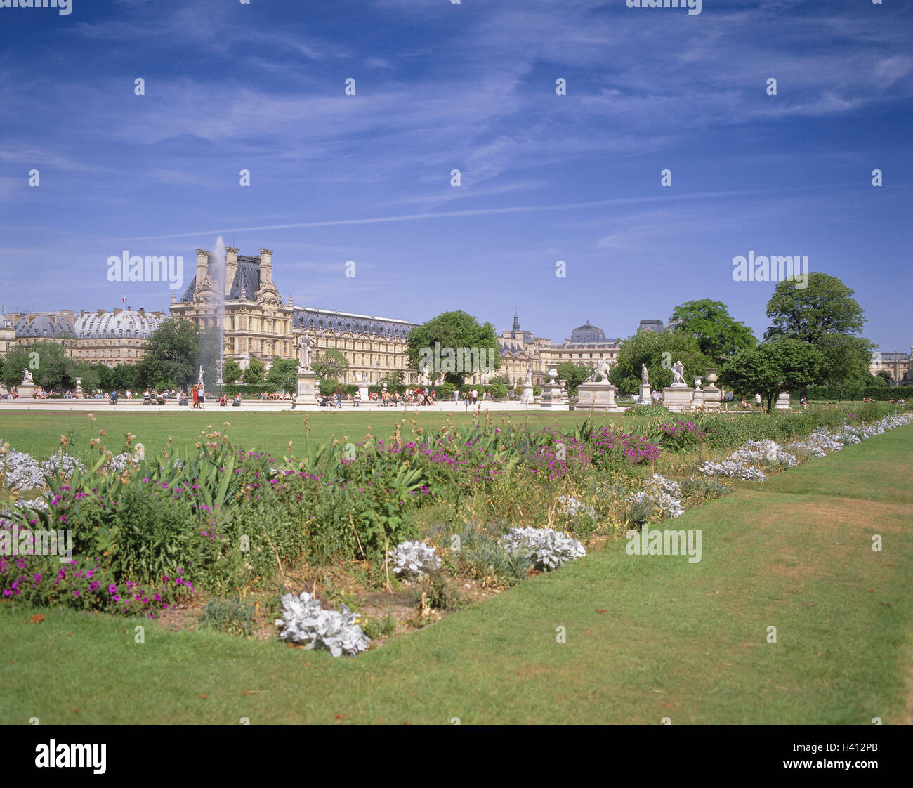 Louvre pavilion richelieu hi-res stock photography and images - Alamy