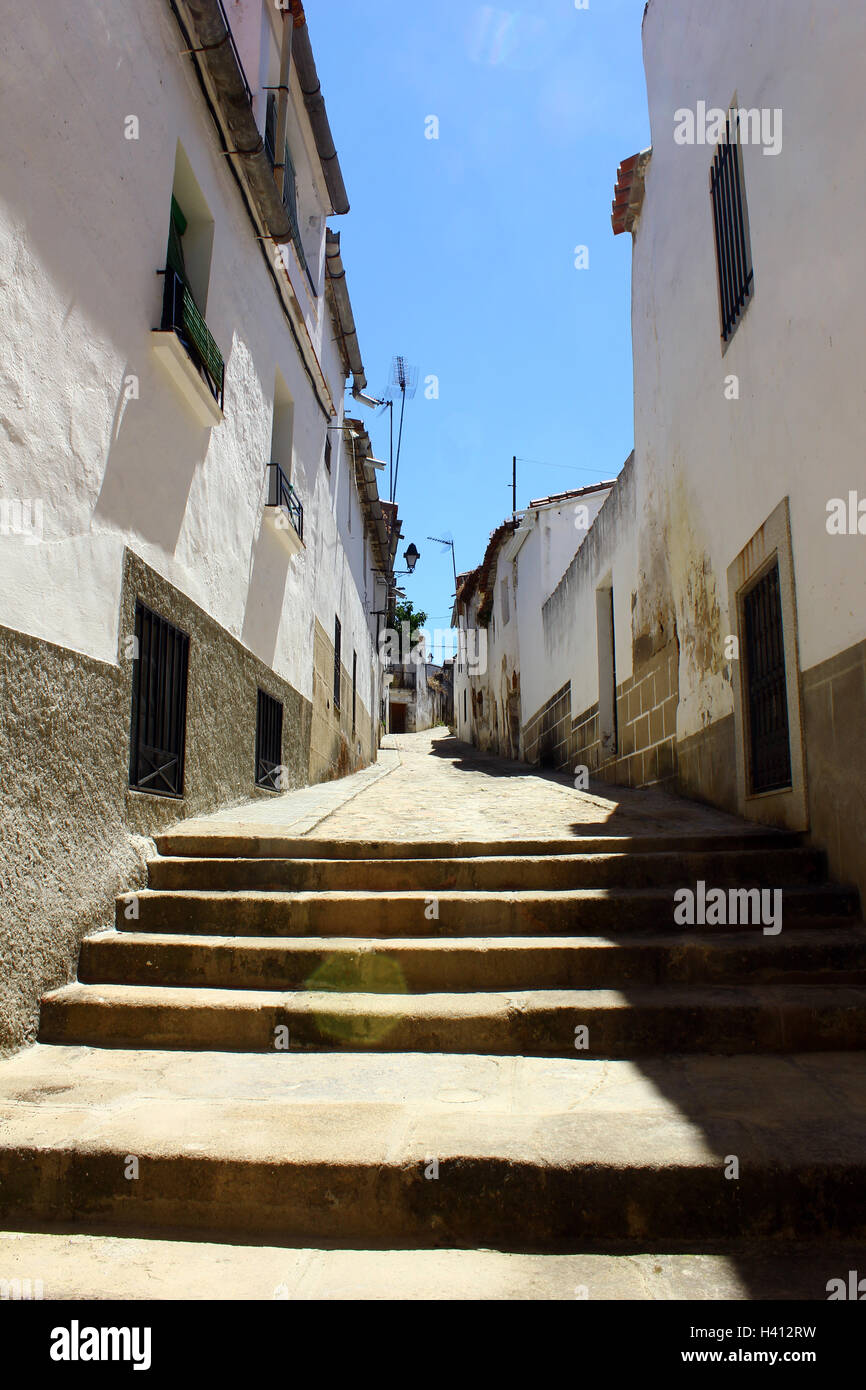 The medieval city of Alcantara, Spain Stock Photo - Alamy