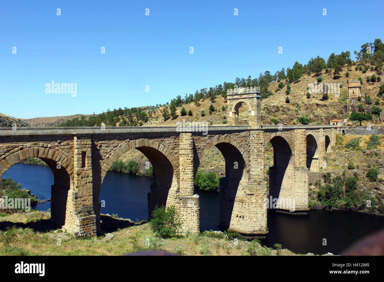 Alcantara Roman Bridge, Alcantara, Spain Stock Photo - Alamy