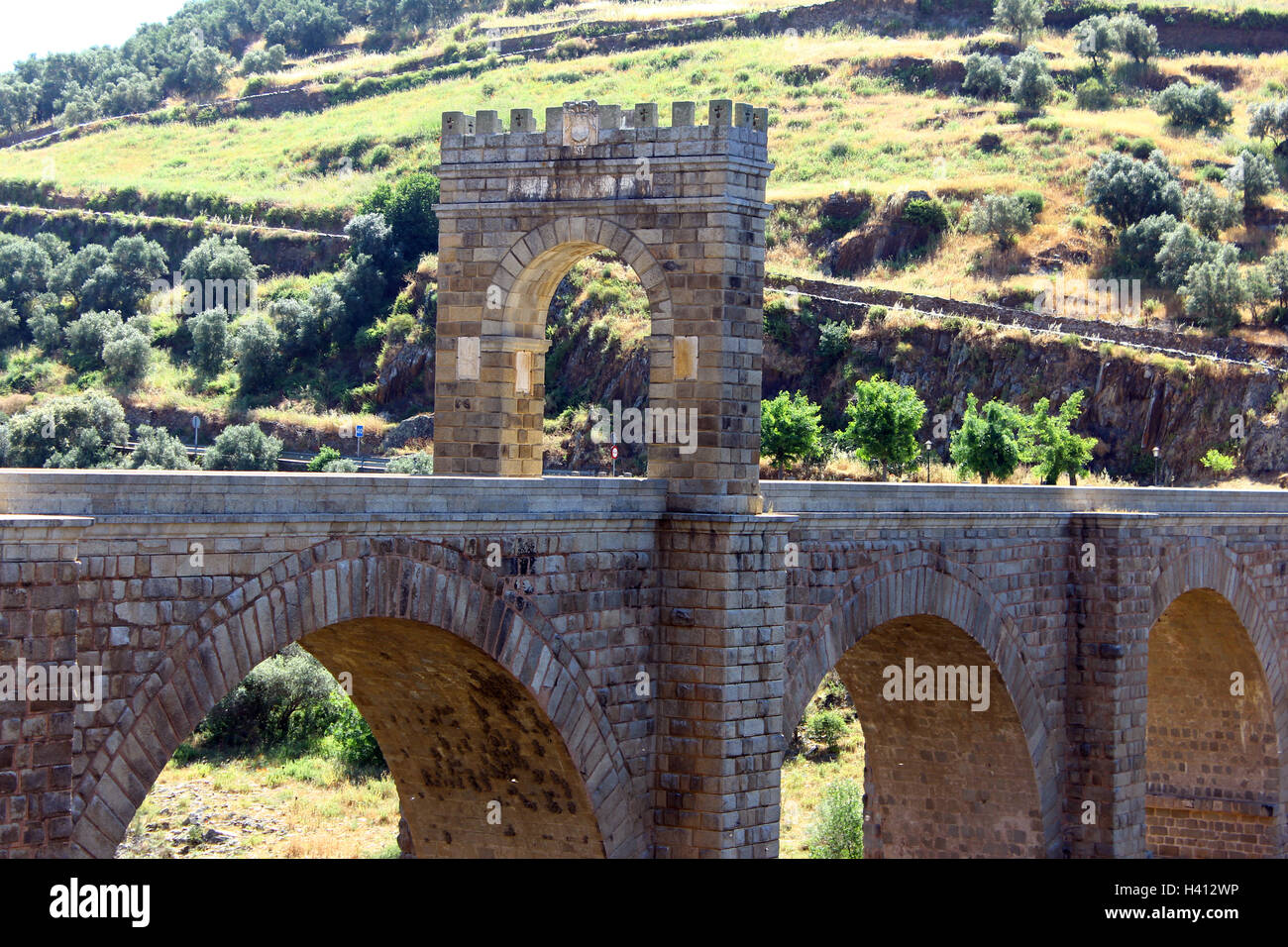 Alcantara Roman Bridge, Alcantara, Spain Stock Photo - Alamy