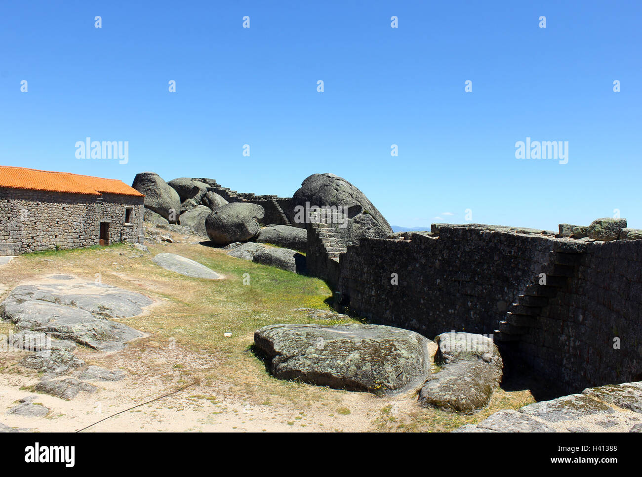 Medieval village of Monsanto, Portugal Stock Photo - Alamy
