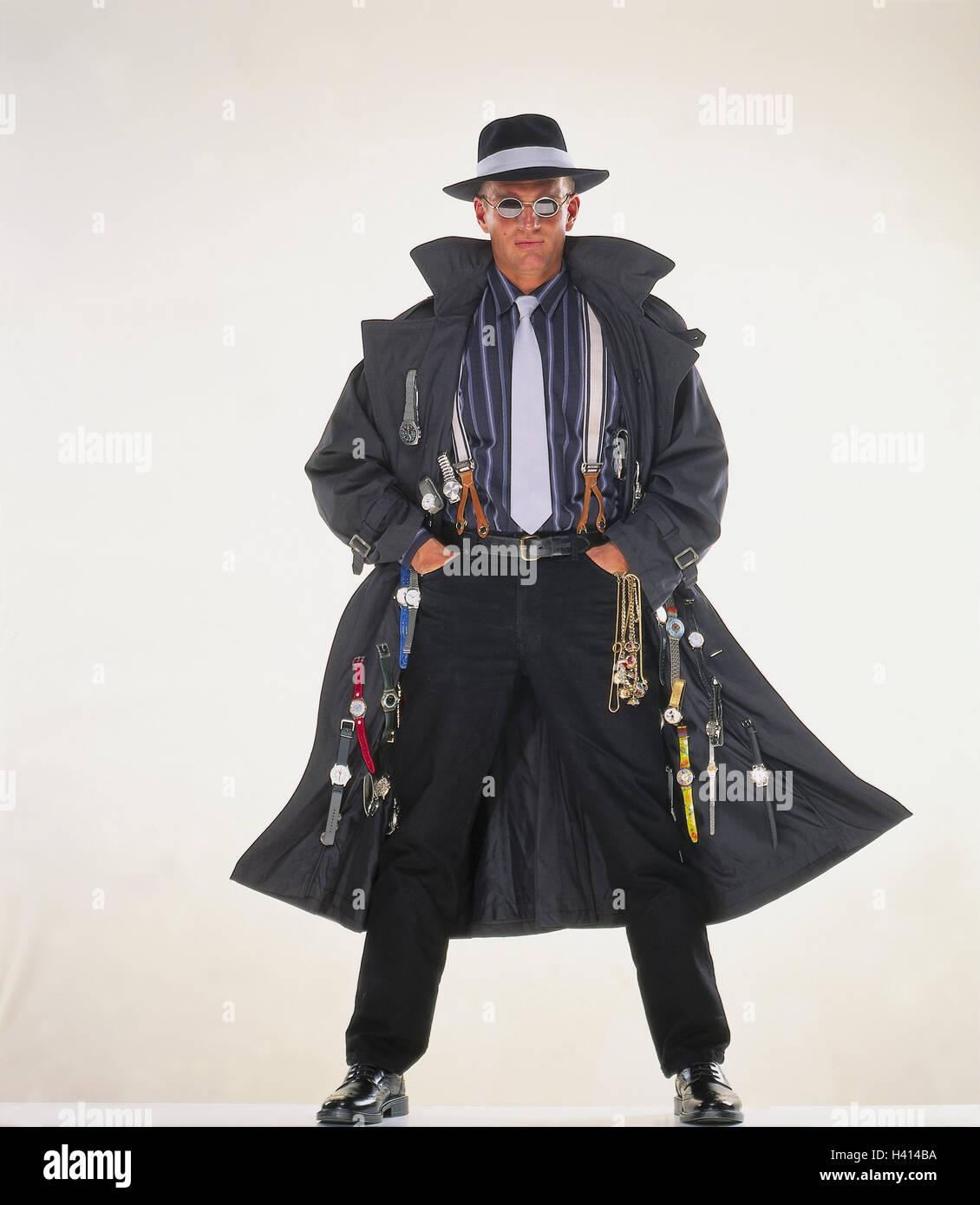 Receiving stolen goods hi-res stock photography and images - Alamy