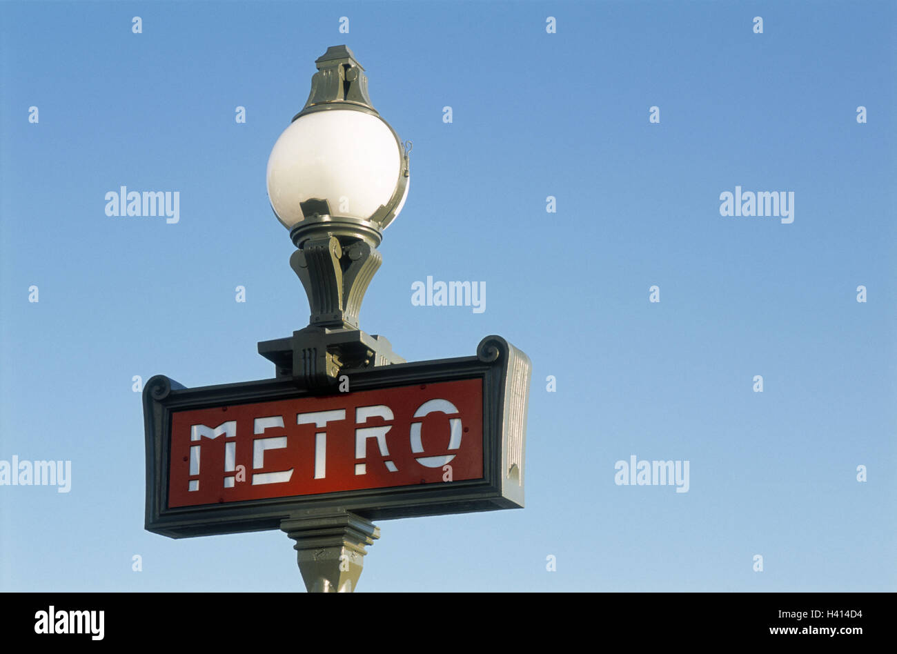 France, Paris, lantern, luminous sign, stroke "metro", Europe ...