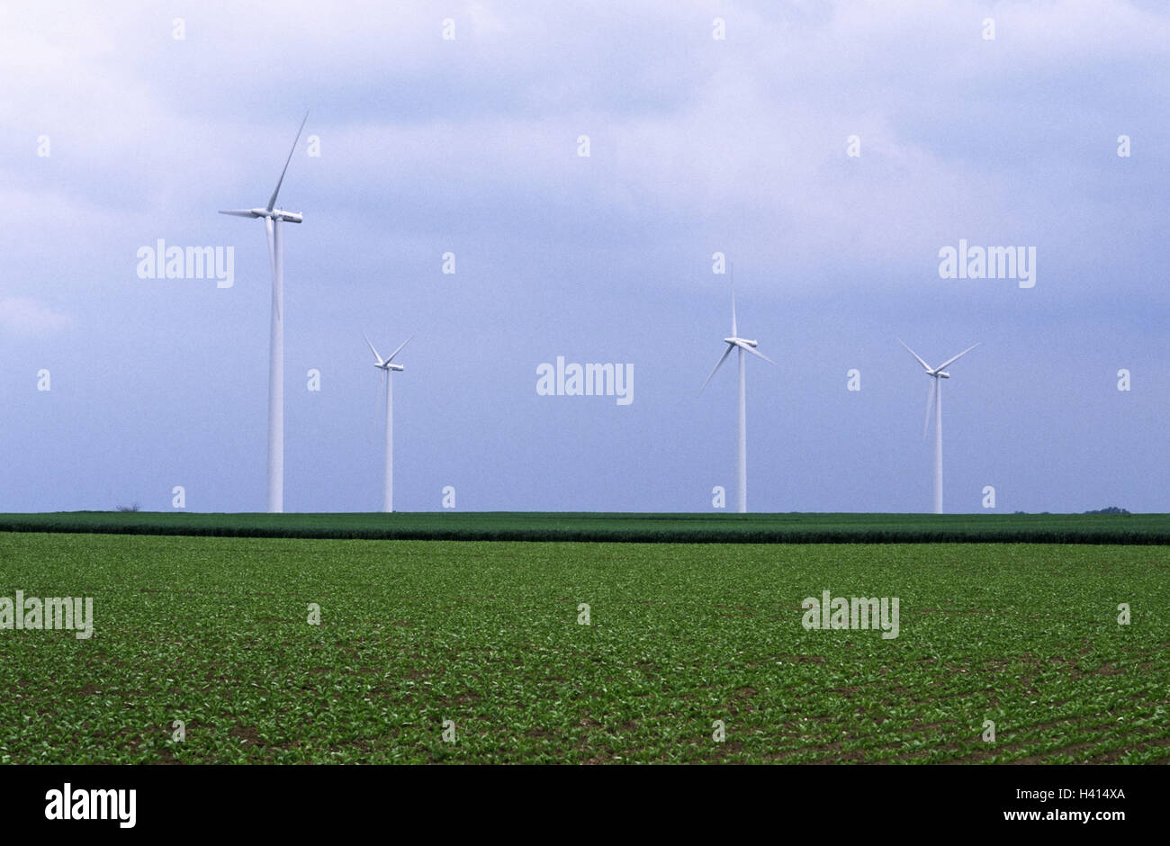 Field scenery, wind park, wind turbines, heavens, clouds, fields ...