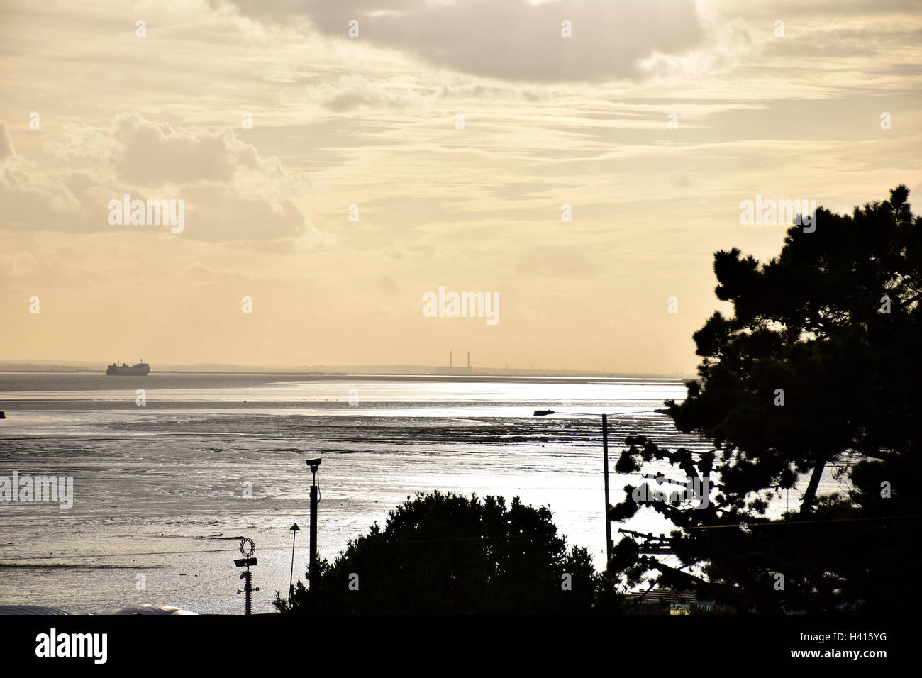 Thames estuary resort hi-res stock photography and images - Alamy