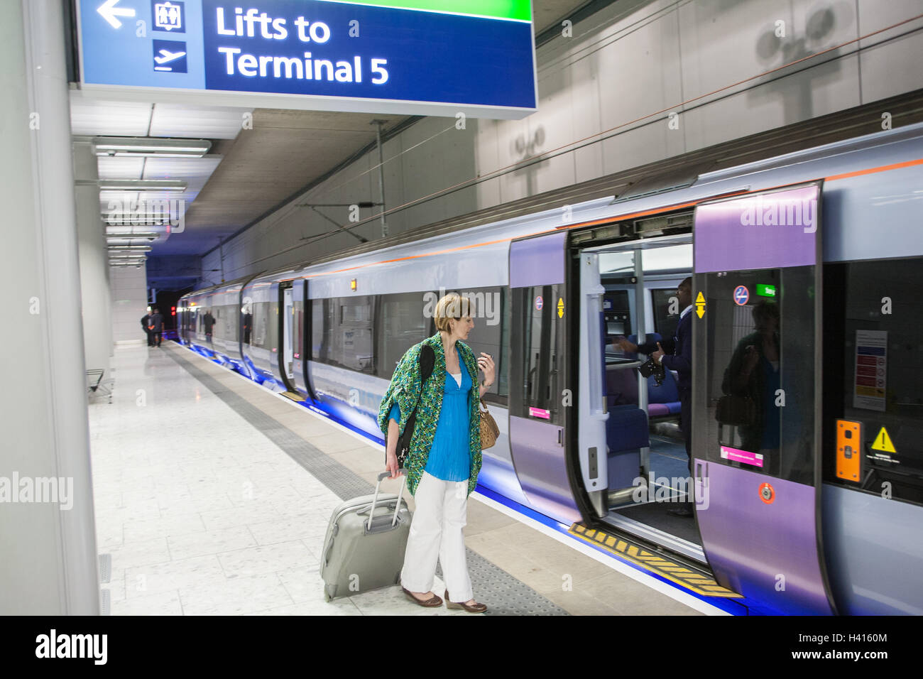 Heathrow express terminal 5 hi-res stock photography and images - Alamy