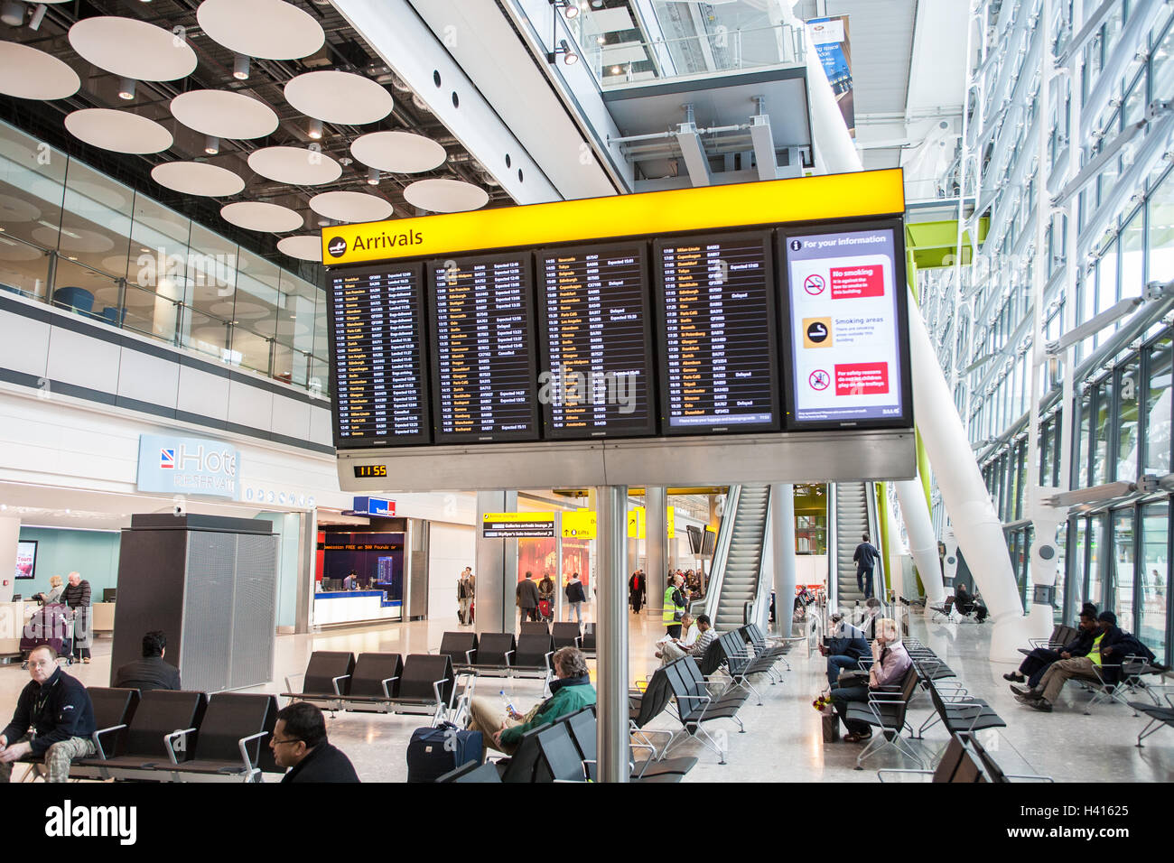 Heathrow express terminal 5 hi-res stock photography and images - Alamy