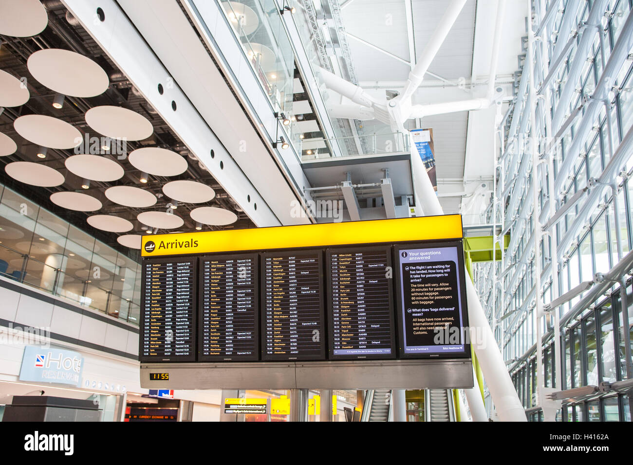 Heathrow express terminal 5 hi-res stock photography and images - Alamy