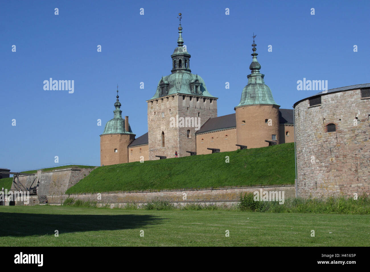 Sweden, province SmÜland, Kalmar, castle Kalmarhus, summer, Europe ...