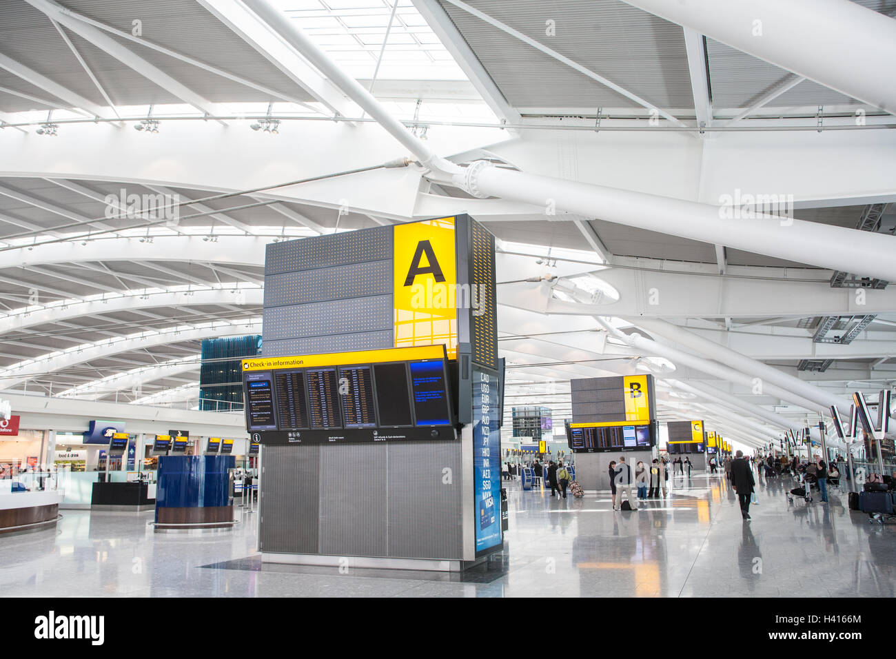 Heathrow express terminal 5 hi-res stock photography and images - Alamy