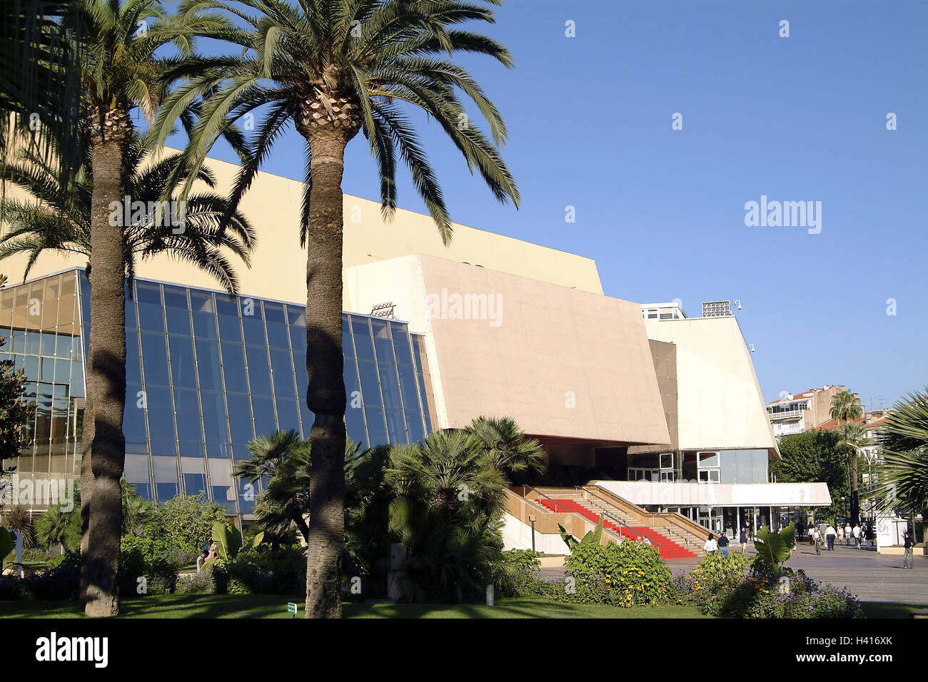 France, Cote d'Azur, Cannes, palace you festival, view, palms, Europe ...